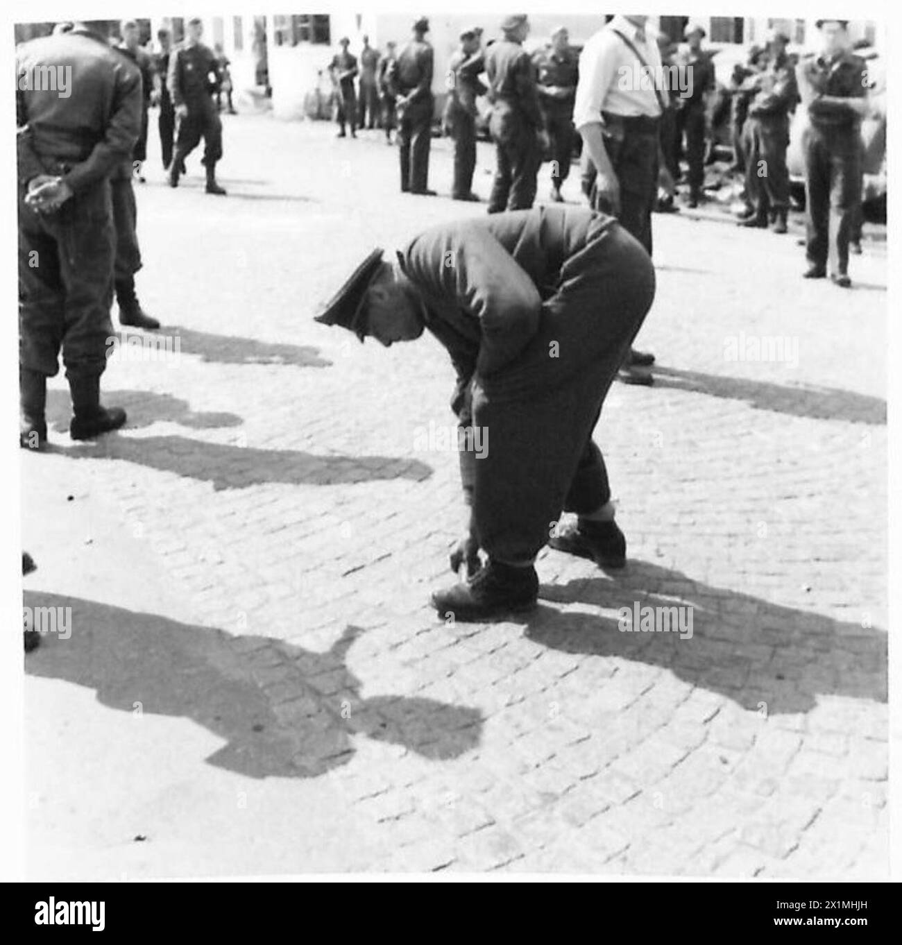 A GERMAN S.S. REGIMENT ARRIVES IN GERMANY - The S.S. sergeant major ...