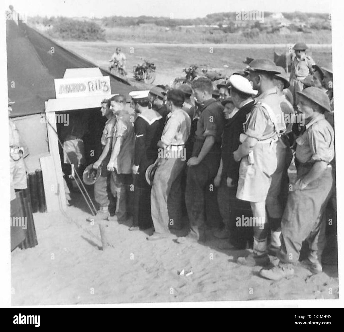 War zones and military activities Black and White Stock Photos & Images ...