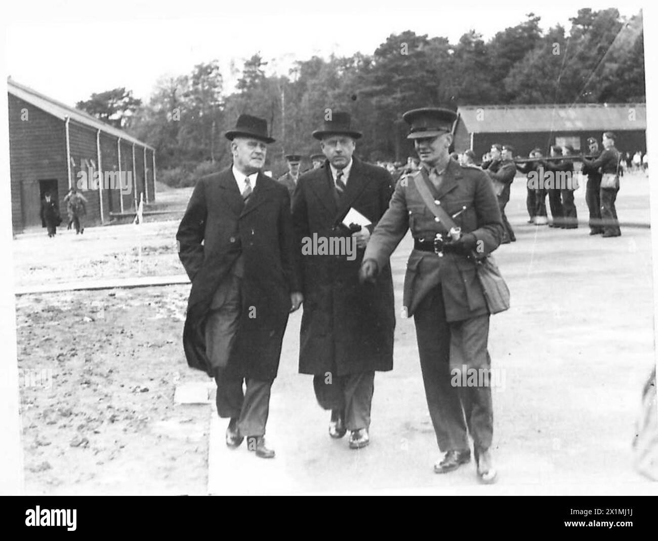 THE DOMINION PREMIERS AT ALDERSHOT - The Premiers of Canada and New ...