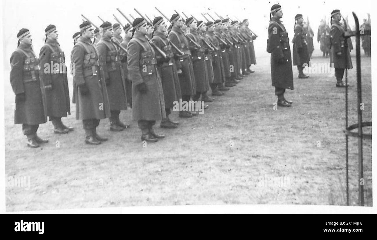 Troops british army marching Cut Out Stock Images & Pictures - Alamy