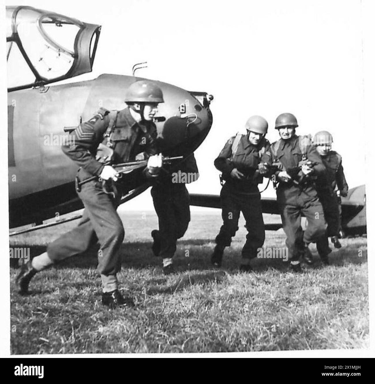 Tactical aircrew Cut Out Stock Images & Pictures - Alamy