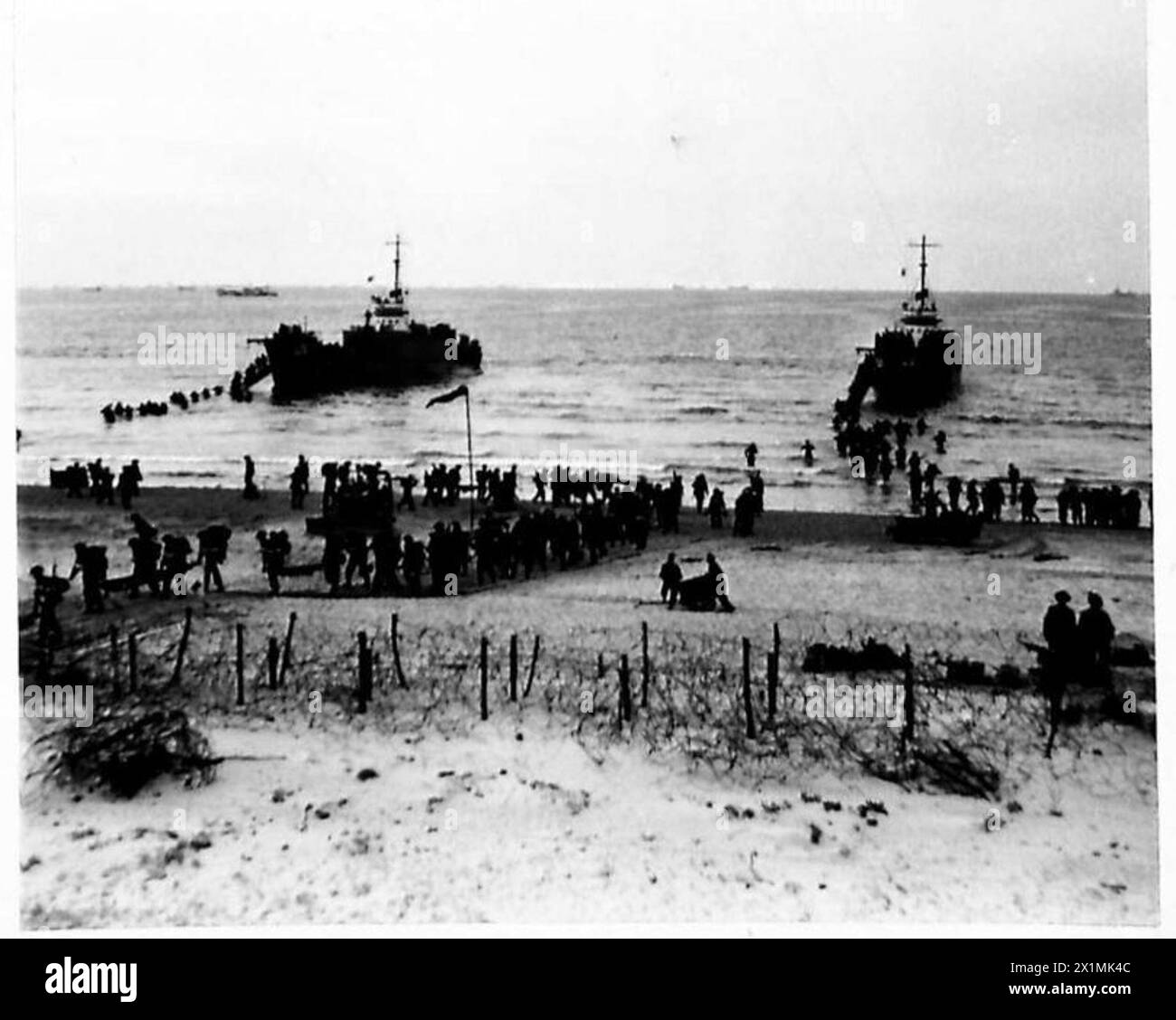 Amphibious troops during exercise Cut Out Stock Images & Pictures - Alamy