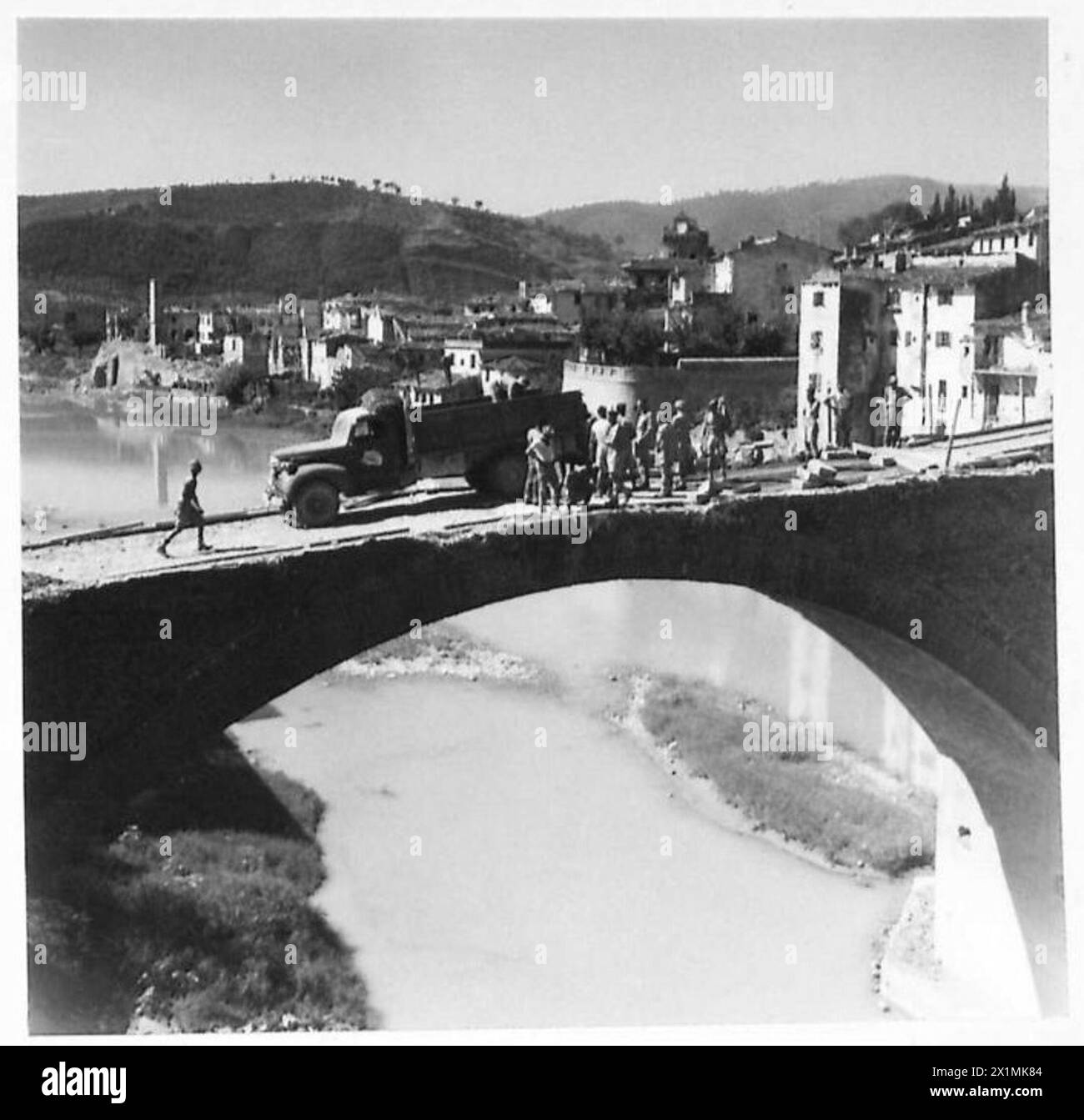 EIGHTH ARMY TAKE PONTASSIEVE - The Bailey bridge, with the waterfront ...