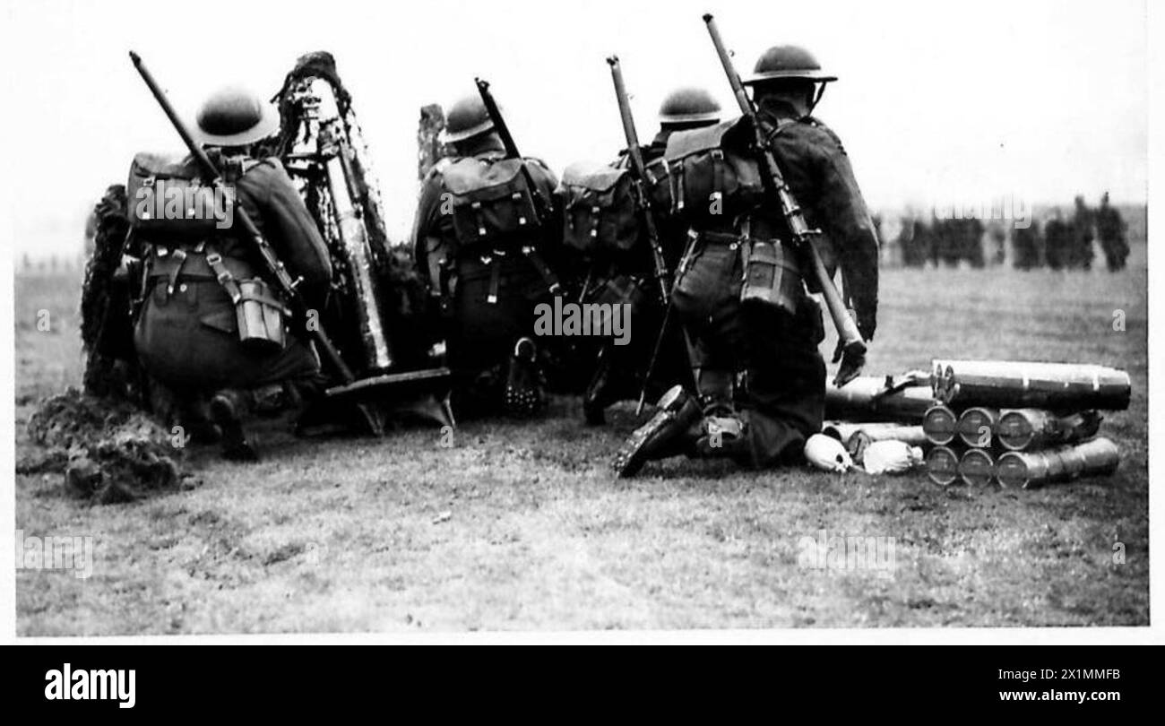 LONDON IRISH RIFLES TRENCH MORTAR DEMONSTRATION - One of the 3" trench ...