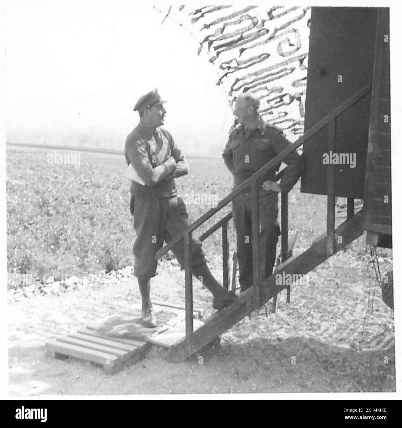 General Leese talks with Major General G.P. Walsh of the 8th Army’s CCS ...