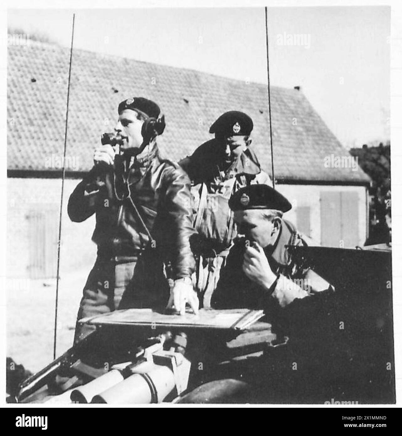 2ND ARMY ADVANCE - Lieutenant Colonel Leakey, MC., C.O. 5 R.T.R. [left ...