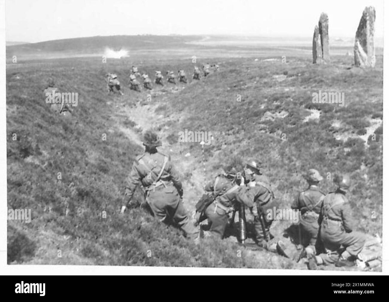 Mortar british army bomb Black and White Stock Photos & Images - Alamy
