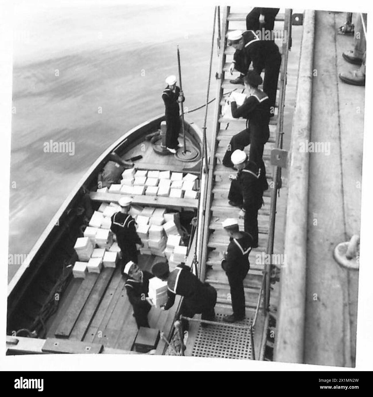 PRESIDENT MEETS PRIME MINISTER - Unloading the President's gift boxes ...