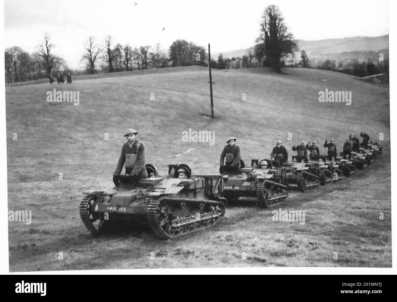 THE POLISH ARMY IN BRITAIN, 1940-1947 - Line of French made Renault UE ...