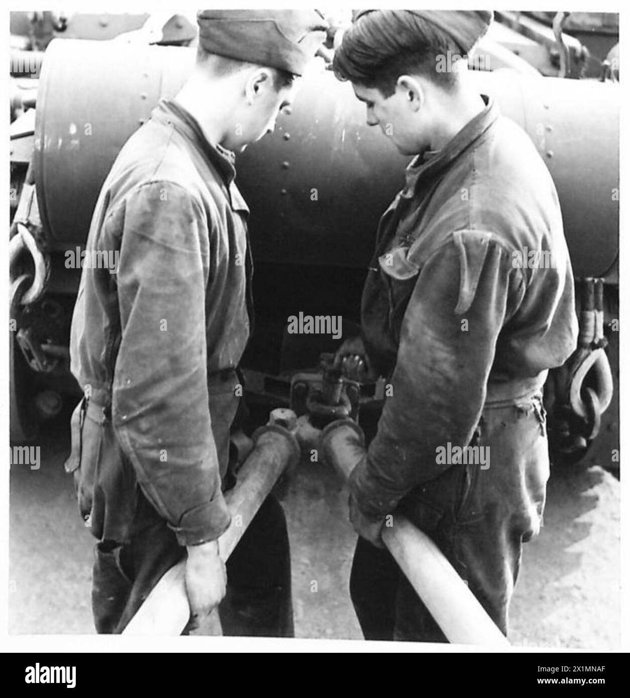 Crusader tank hi-res stock photography and images - Alamy