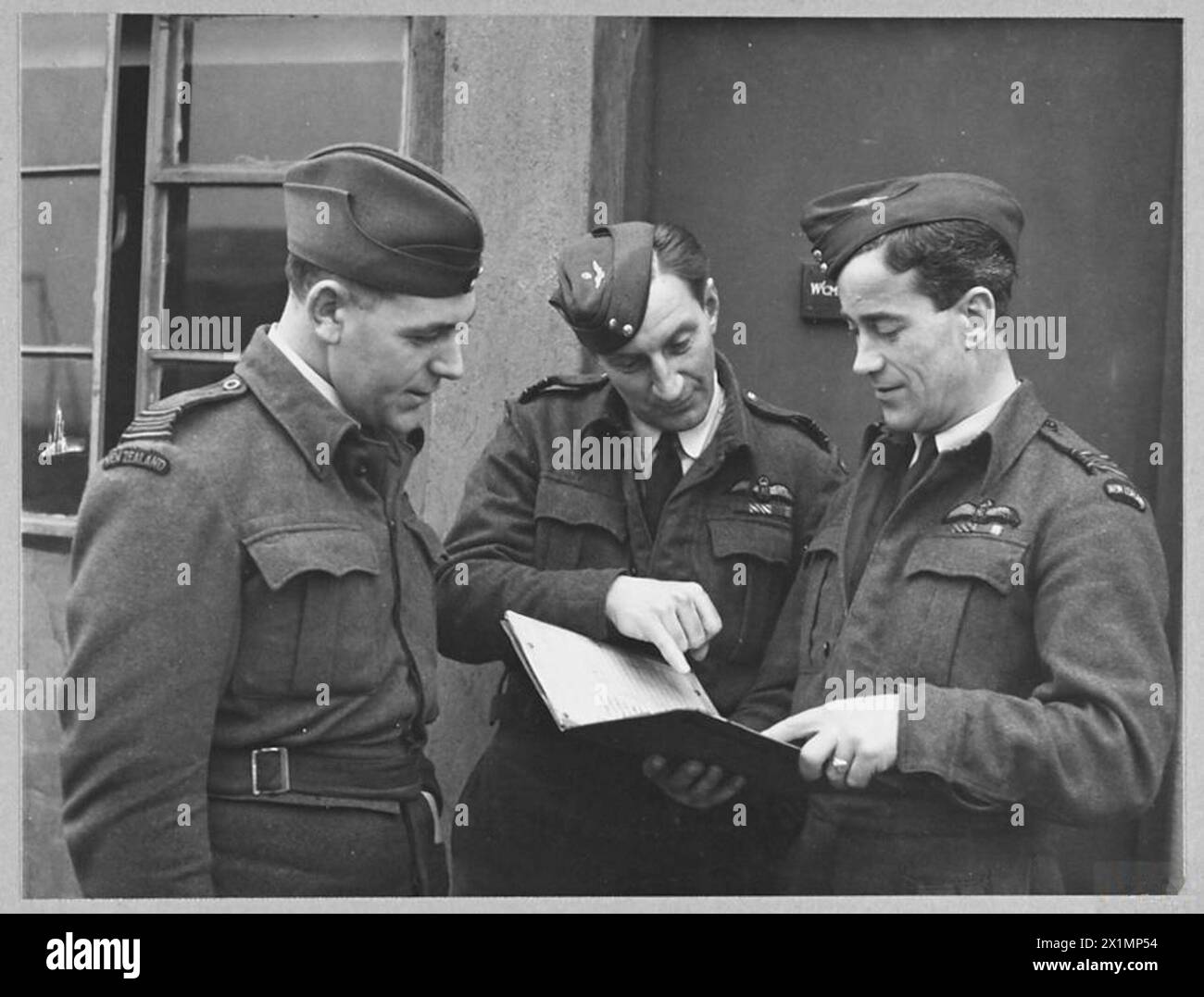 New zealand bomber squadron hi-res stock photography and images - Alamy