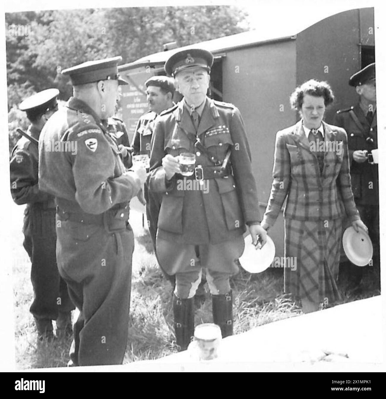 C-IN-C HOME FORCES INSPECTS H.G. & CADETS - Informal picture of General ...