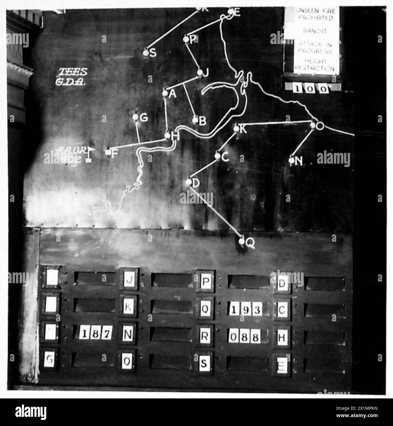 AN A.A. GUN OPERATIONS ROOM - Photographs of an A.A. gun operations ...