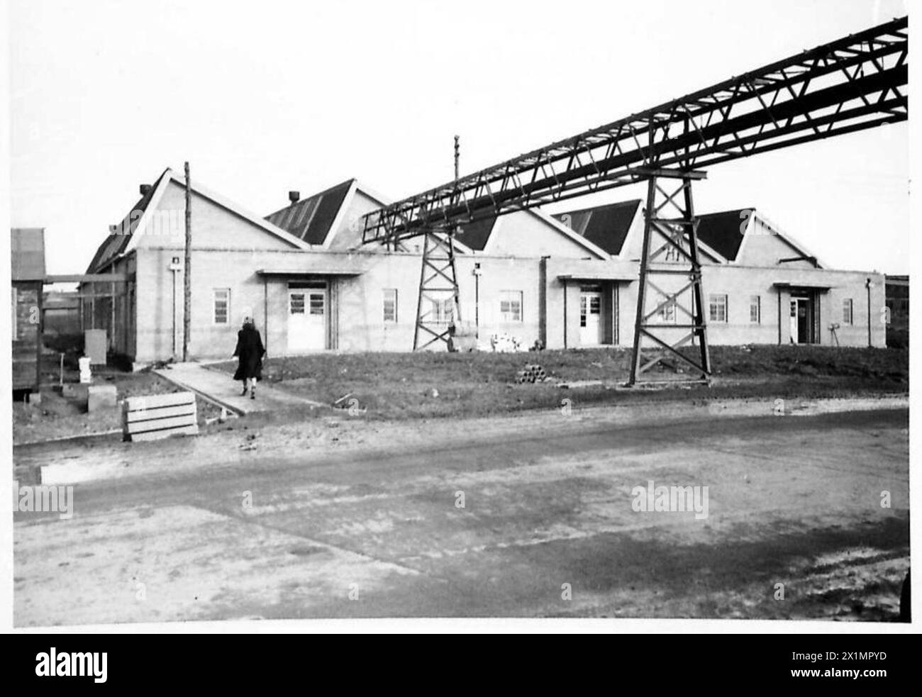 Army supply base photographs hi-res stock photography and images - Alamy