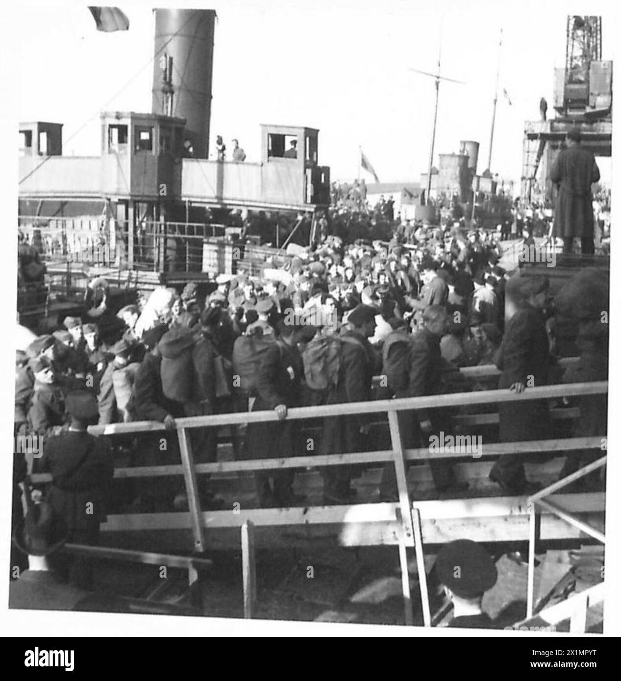 Australian army soldiers from Cut Out Stock Images & Pictures - Alamy