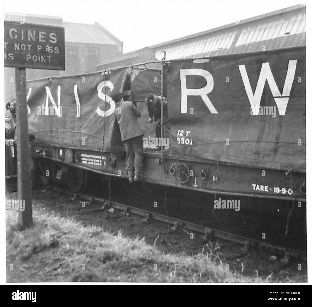 Camouflaged tanks Black and White Stock Photos & Images - Alamy