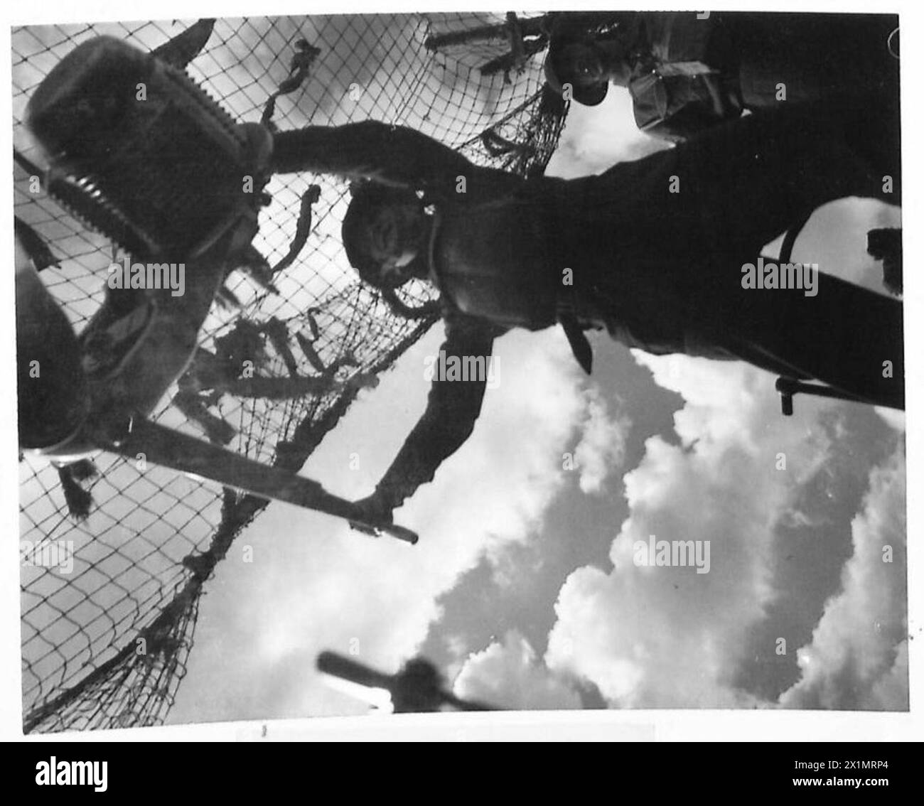 "UBIQUE" - Angle shots of the breech numbers at work , British Army ...