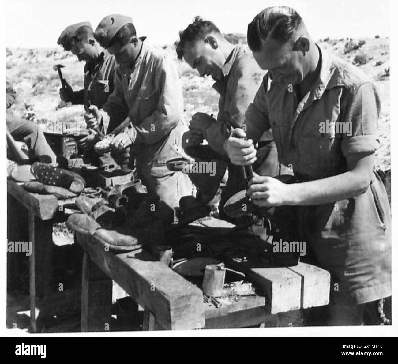 "SNOBS" DESERT BOOT REPAIRERS - The regimental "snobs" at work in the ...