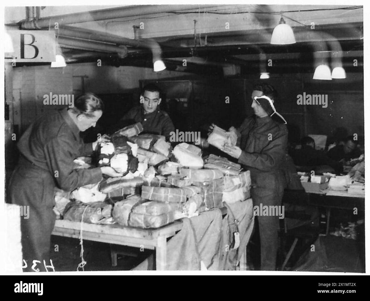 MILLBANK HOSPITAL - Sorting parcels (refer to H.166-170), British Army ...