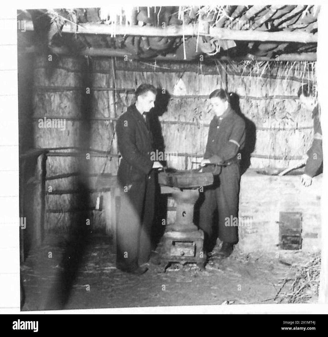 House contains Black and White Stock Photos & Images - Alamy