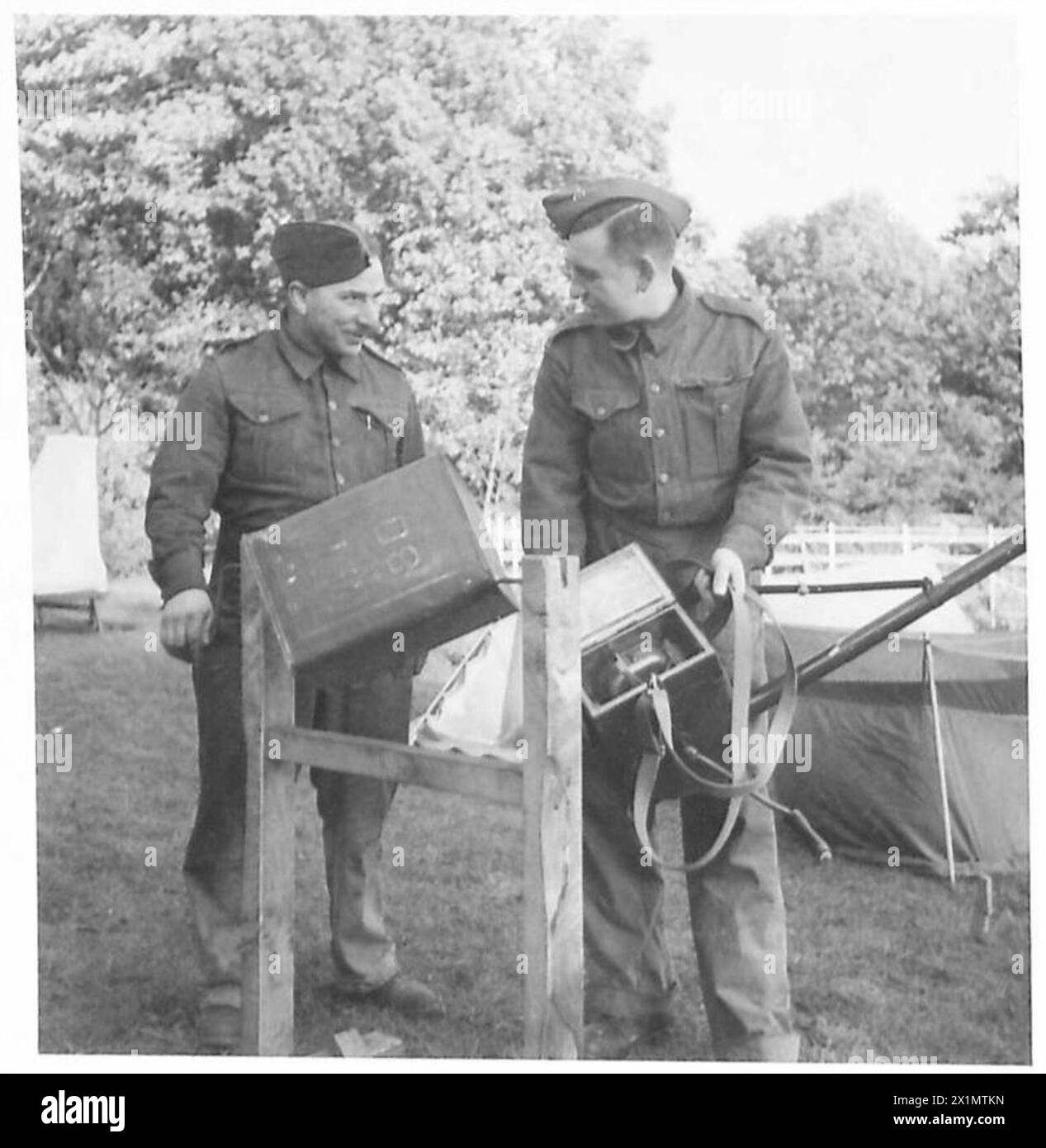 FIGHTING THE MOSQUITO - Chemical dust mixer and dust gun, British Army ...