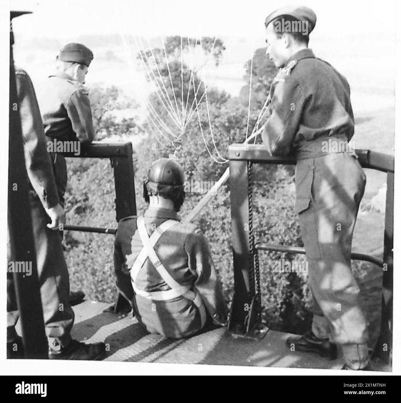 Polish army personnel from Cut Out Stock Images & Pictures - Alamy