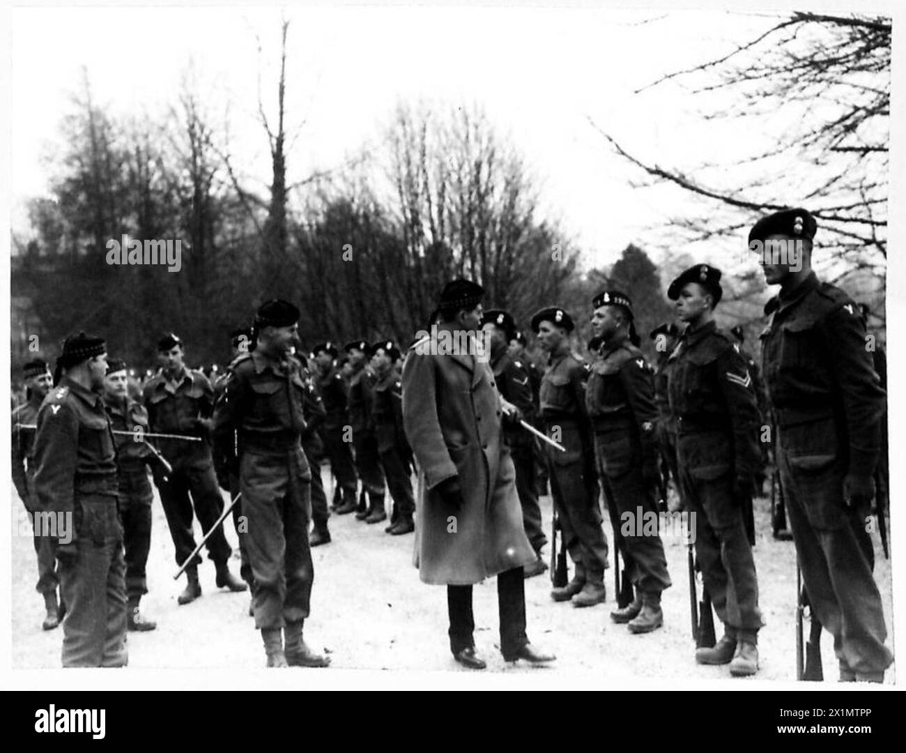 VISCOUNT TRENCHARD VISITS ROYAL SCOTS FUSILIERS - Viscount Trenchard ...
