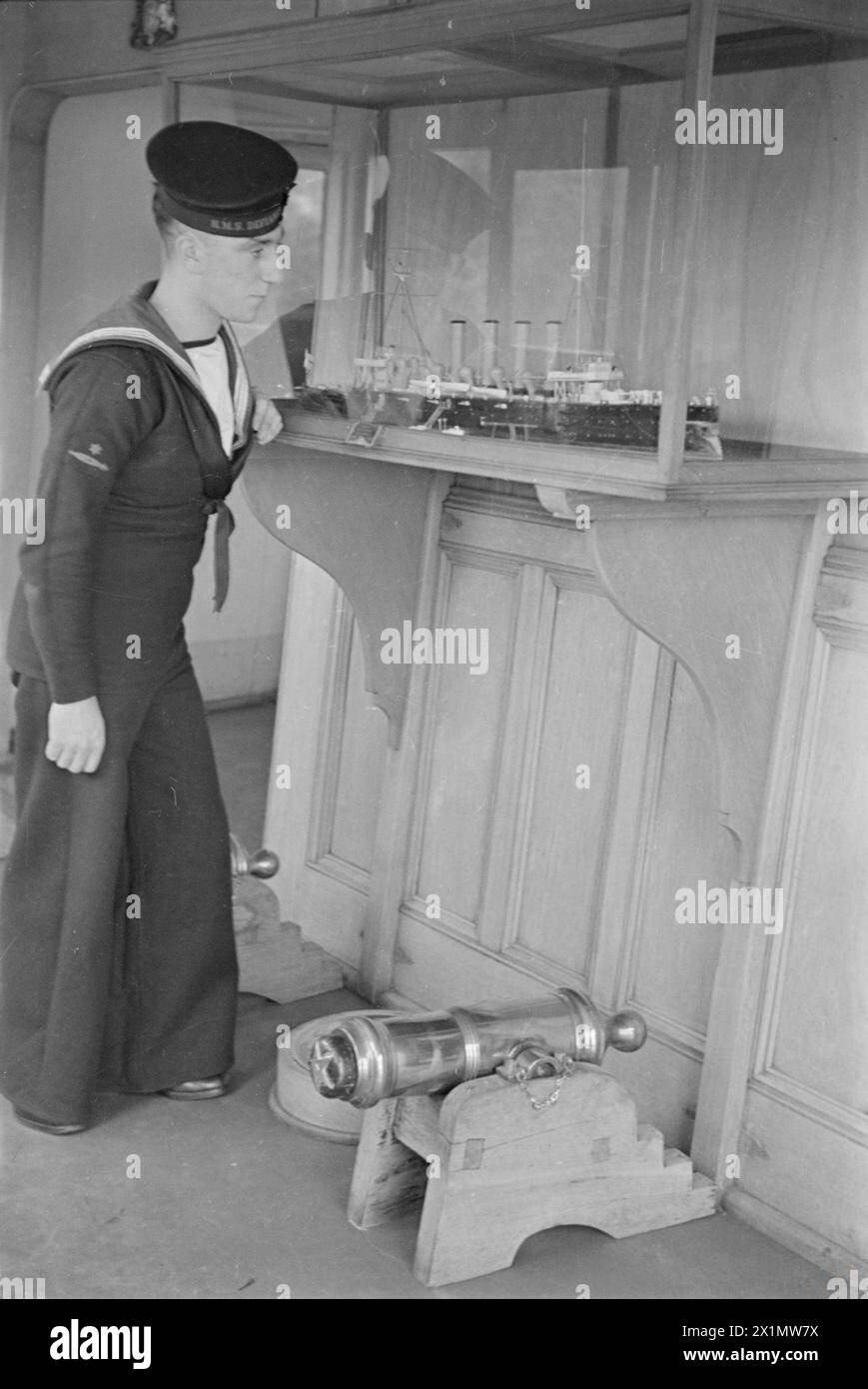 HMS DEFIANCE, TRAINING ESTABLISHMENT. SEPTEMBER 1940, HMS DEFIANCE ...