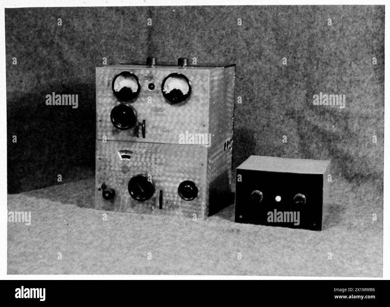 Transmitting device Black and White Stock Photos & Images - Alamy