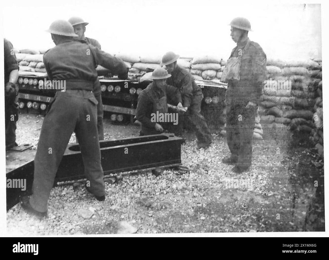 British army battery observation hi-res stock photography and images ...