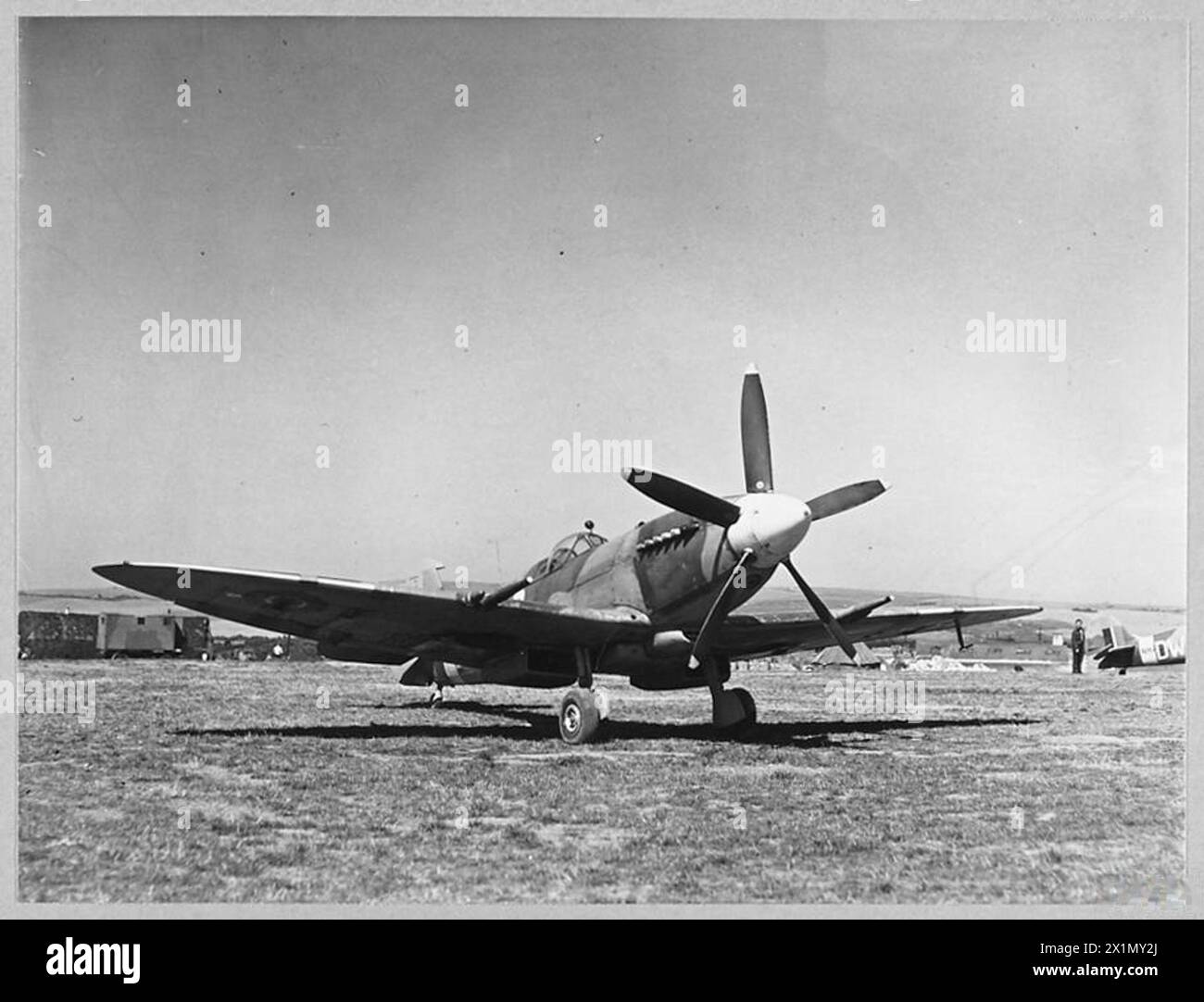 SPITFIRE MARK XIV - Details of the Mk XIV Spitfire have now been ...