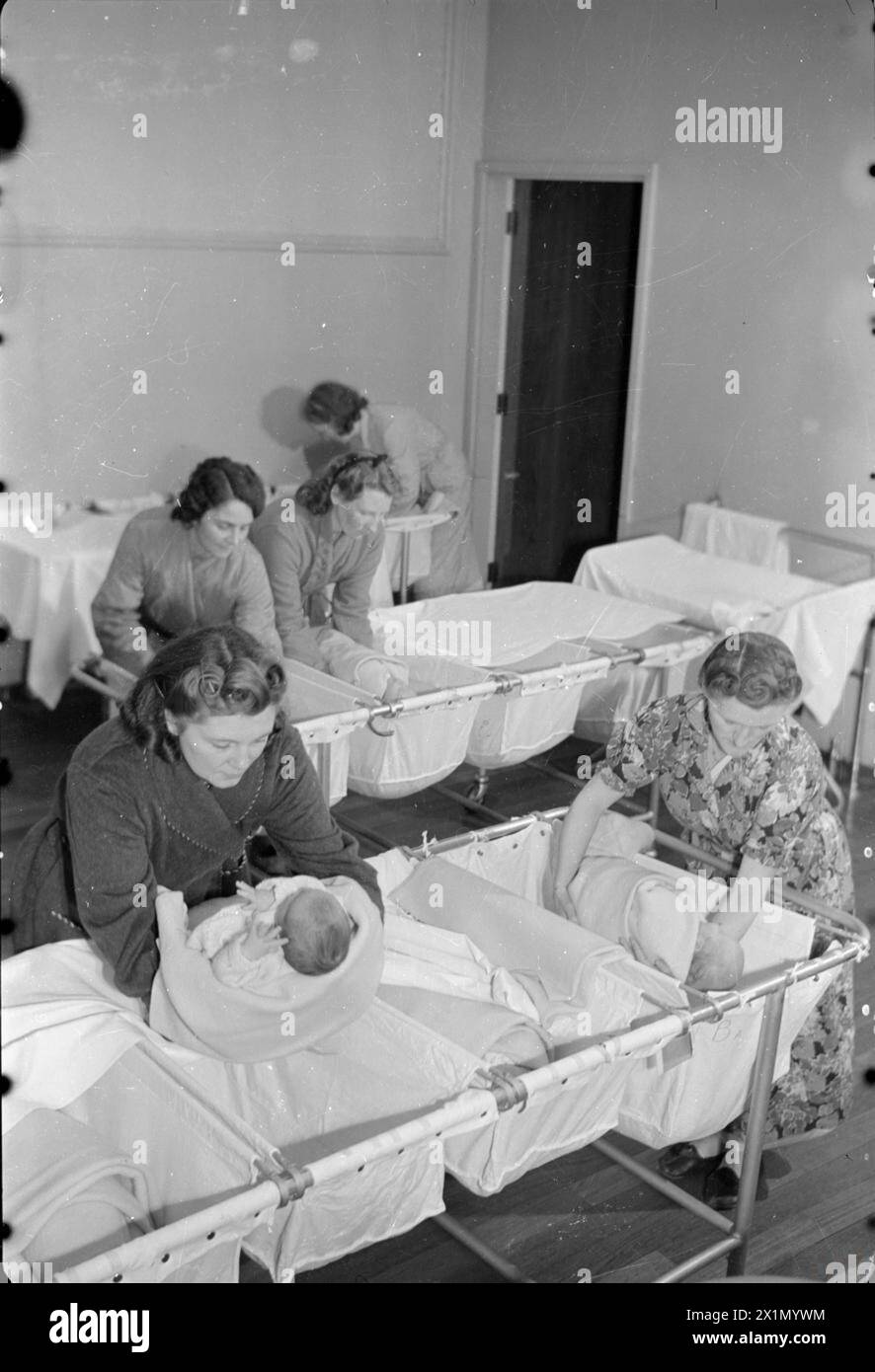 SOLDIER'S SON: PREGNANCY AND CHILDBIRTH IN WARTIME, BRISTOL, ENGLAND ...