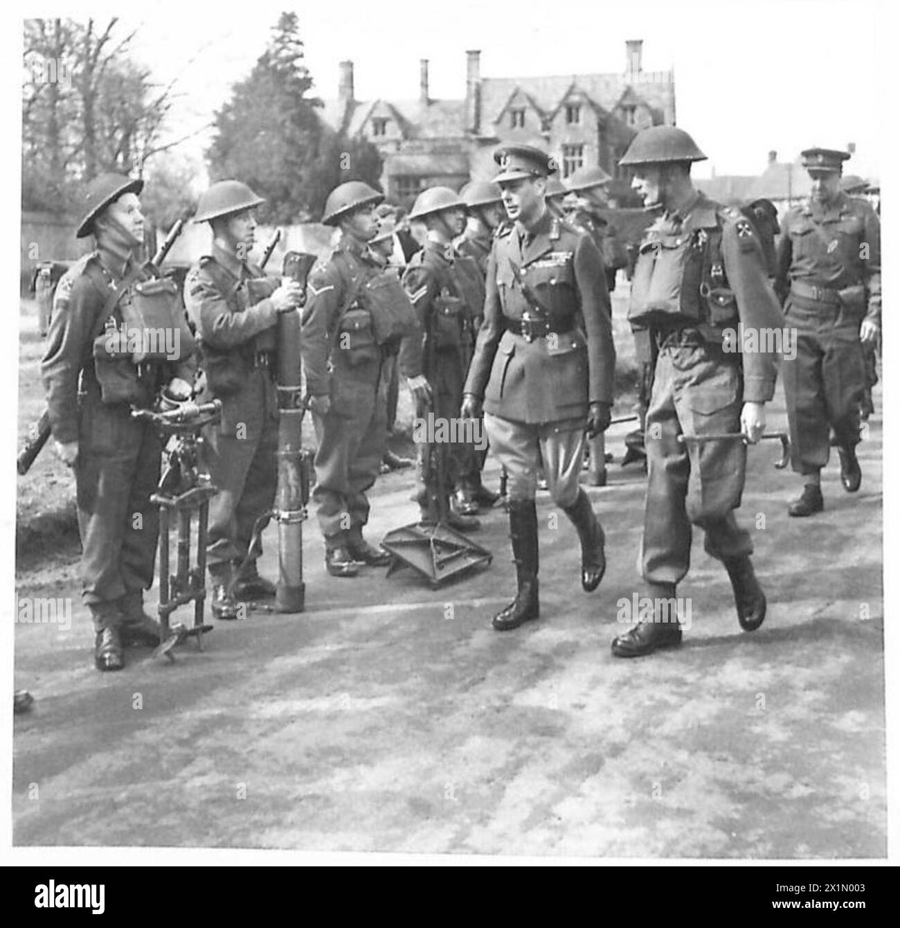 British army platoon Black and White Stock Photos & Images - Alamy