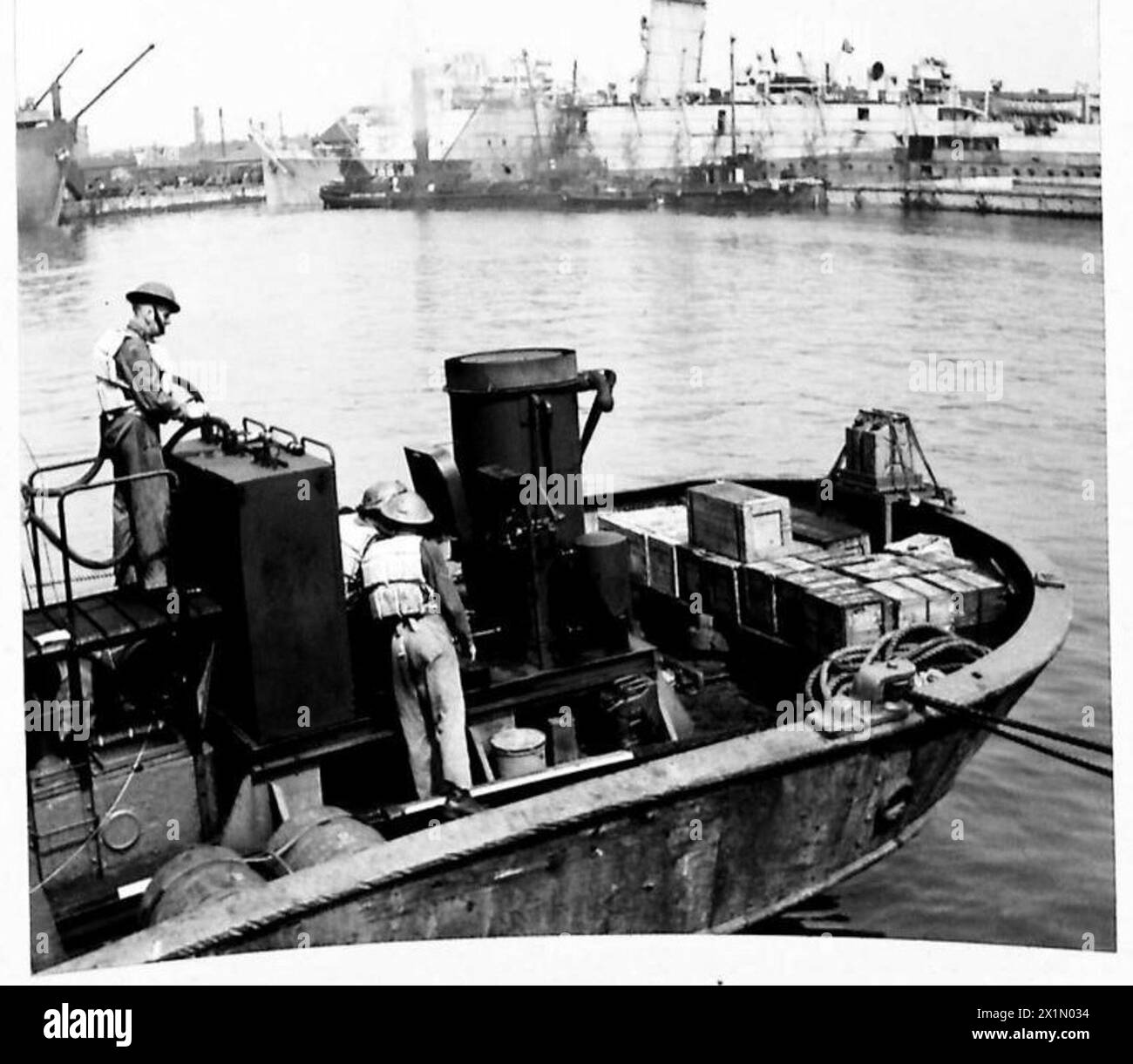 SMOKE GENERATOR FITTED TO TRAWLERS - The crew in working position for ...