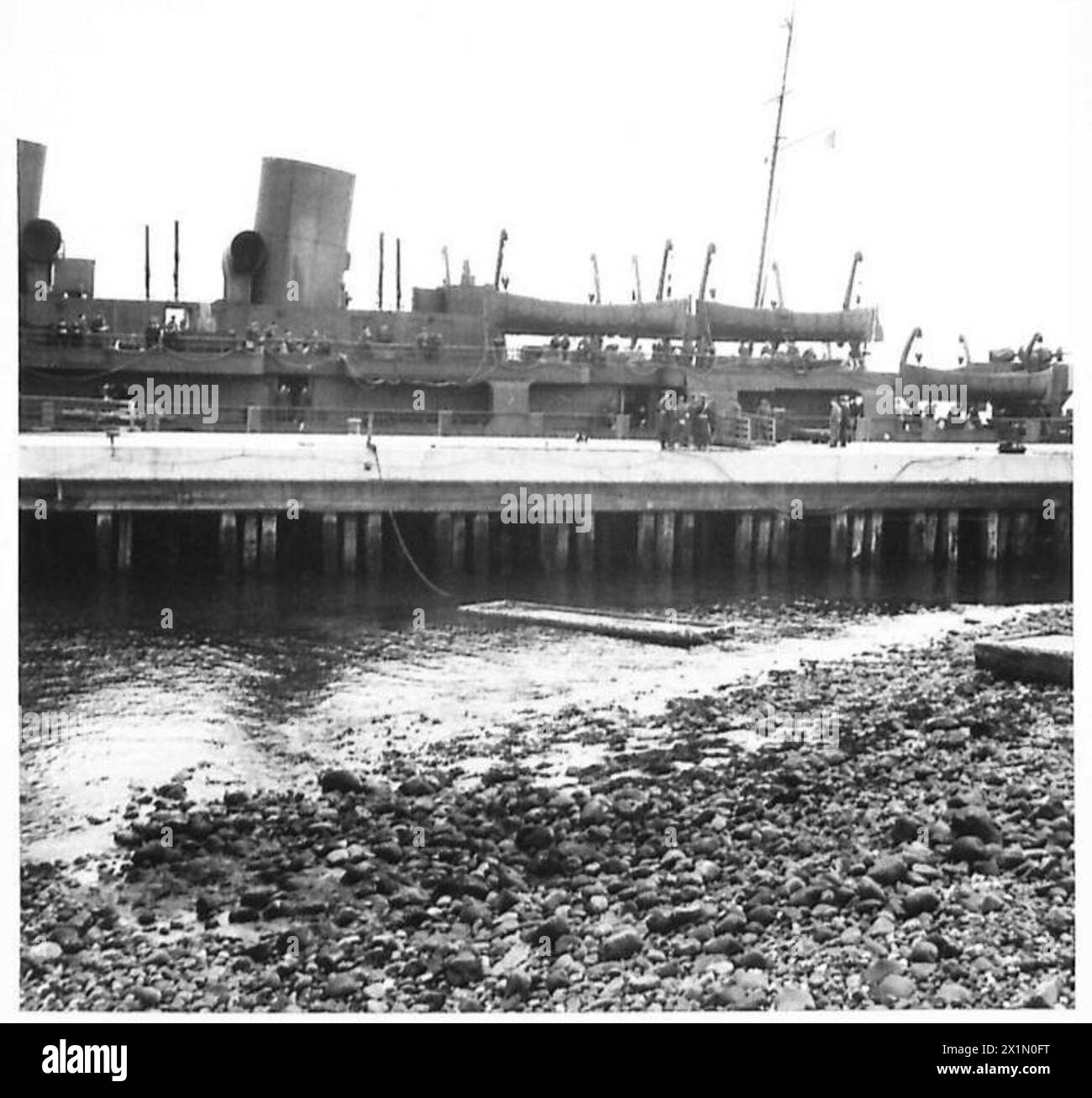 LARNE JETTY PROGRESS - Sheet piling, retaining wall and east side of ...