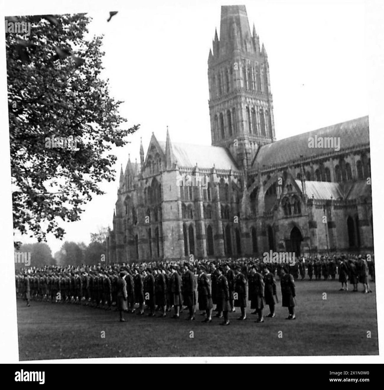 ATS CHURCH PARADE IN SALISBURY - The parade of ATS forming up outside ...