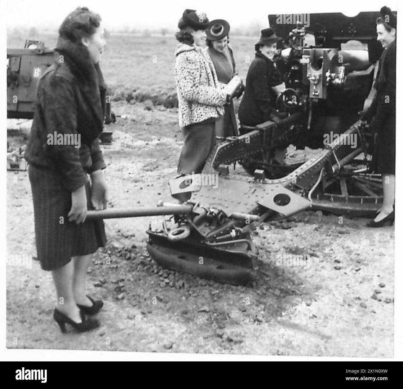 Manning the gun Cut Out Stock Images & Pictures - Alamy