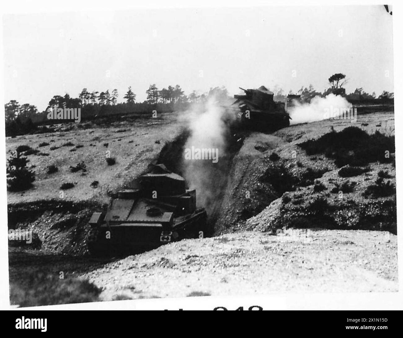 ROYAL TANK CORPS ON MANOEUVRES AT BOVINGTON - Light, medium and heavy ...