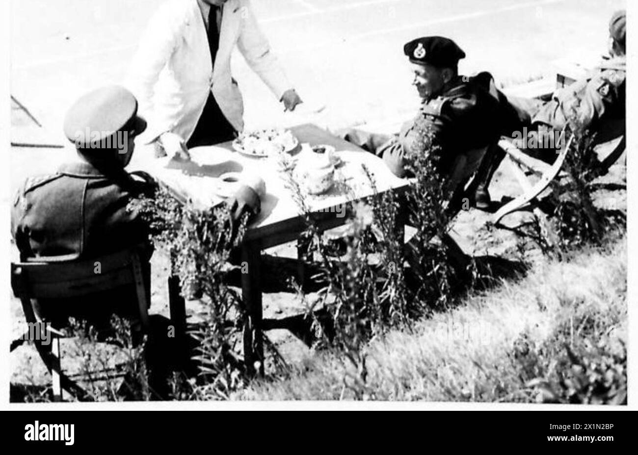 OPENING OF JERBOA CLUB : BERLIN - Brigadier J.M.K. Spurting, 131 Bde ...