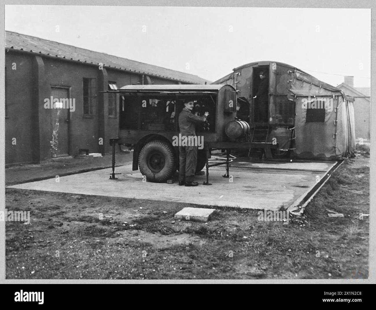 The exterior of the Brownhall photographic trailer at RAF No.1 School ...