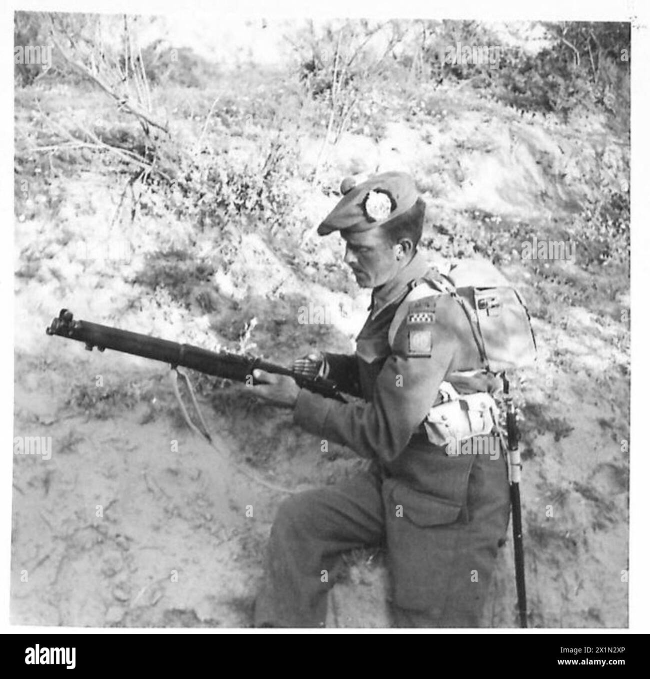 Scottish army highlanders division hi-res stock photography and images ...