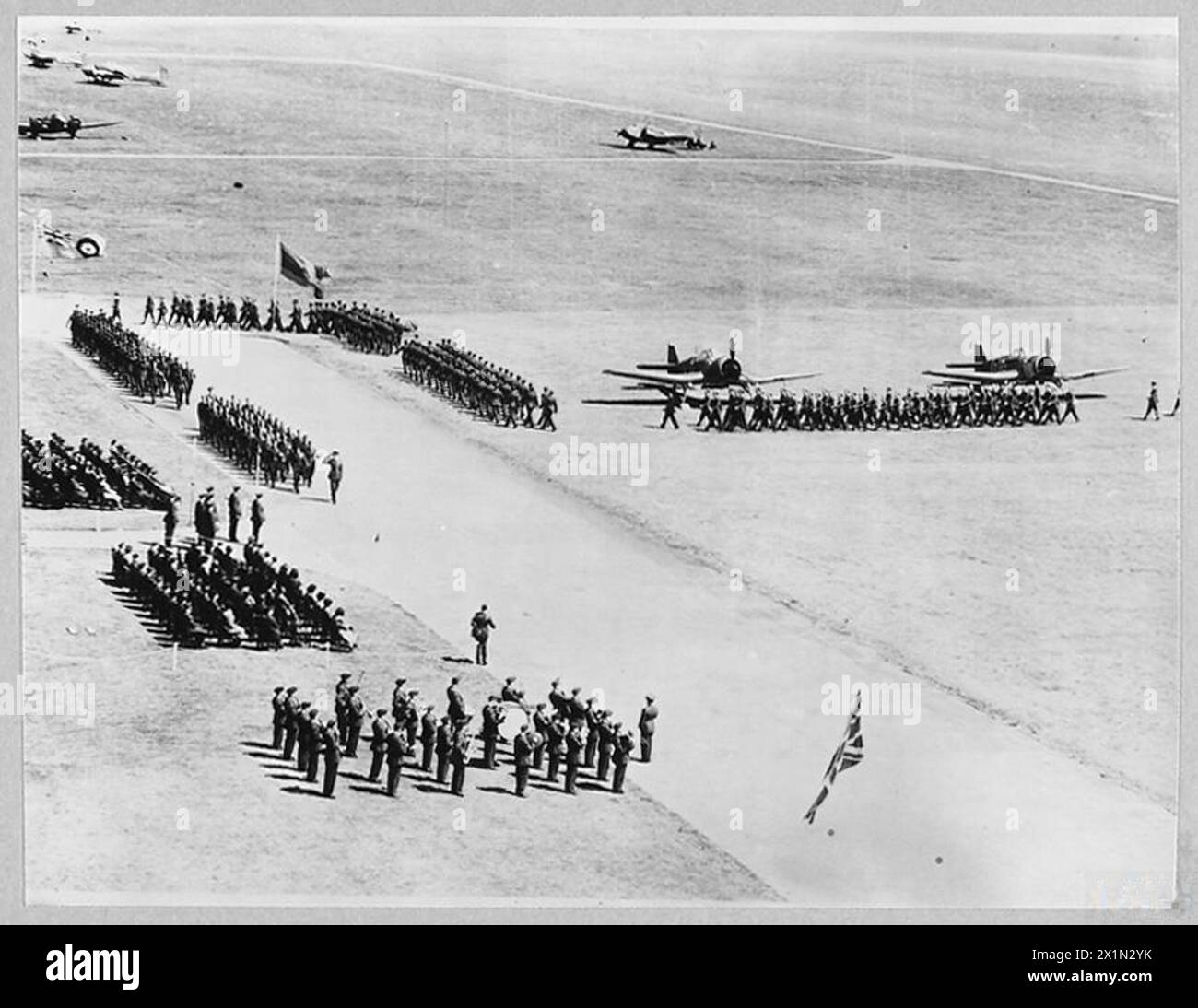 WINGS PASSING OUT PARADE AT CRANWELL - 13509 Picture (issued 1944 ...