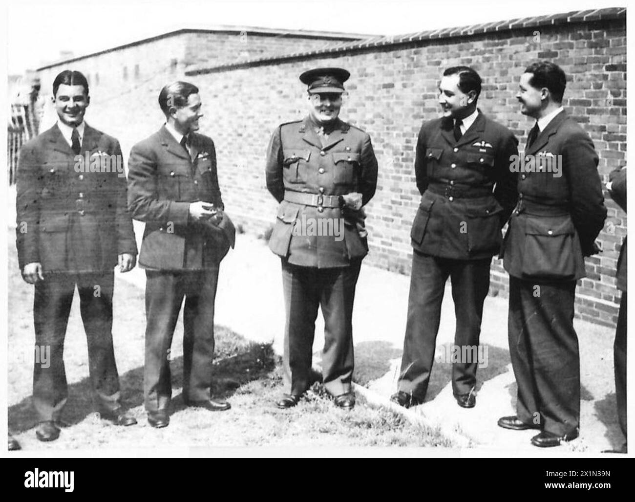 Teamwork in logistics Black and White Stock Photos & Images - Alamy