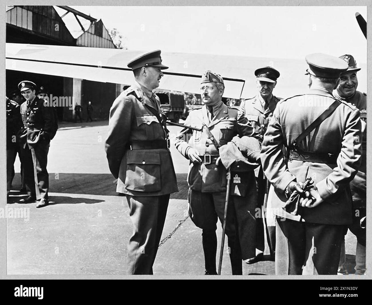 Two captured Italian Generals, including General Belletti and General ...
