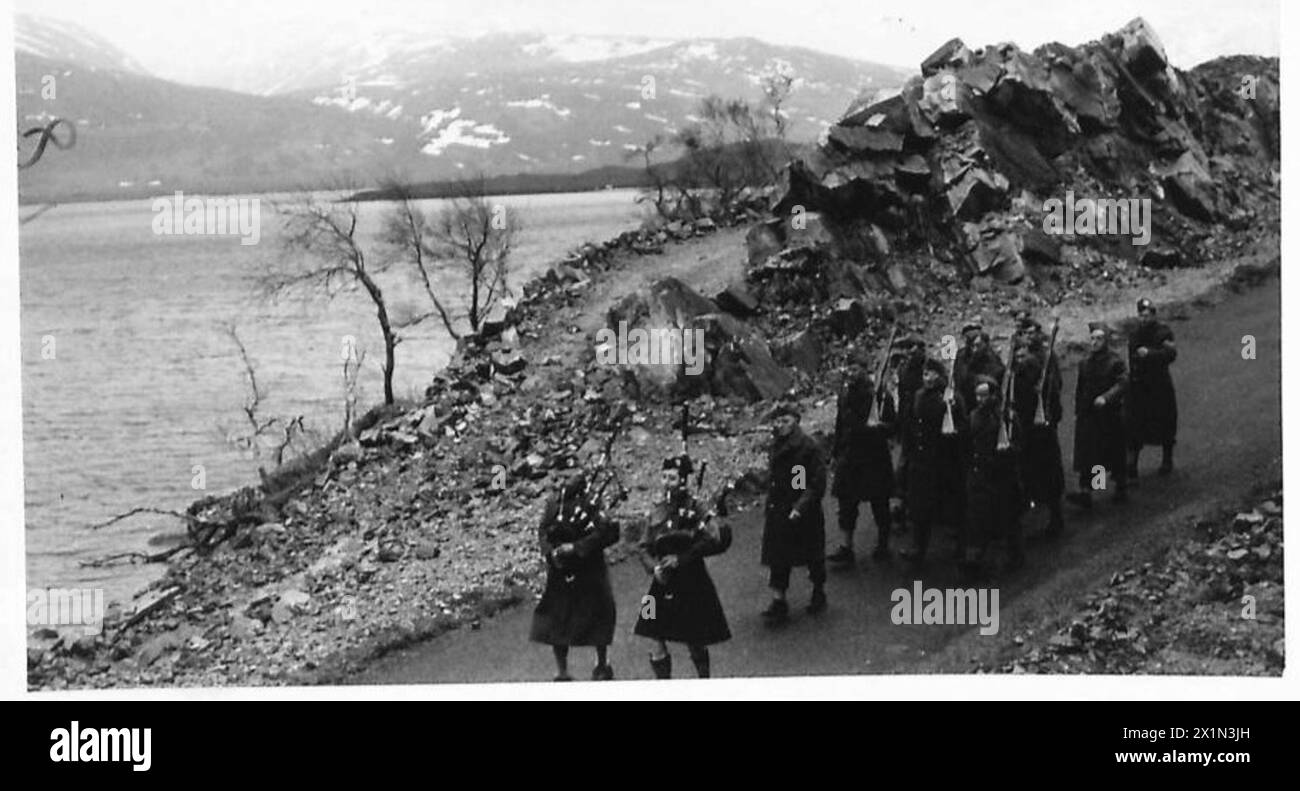 Men in road Cut Out Stock Images & Pictures - Alamy