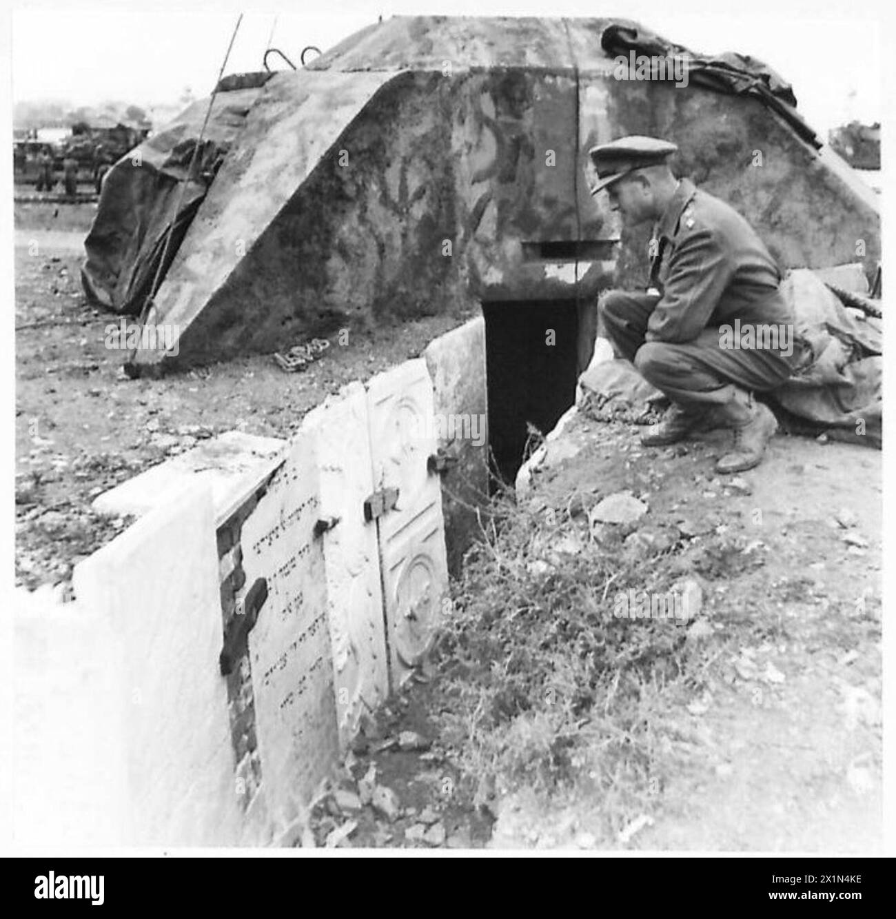 BRITISH TROOPS LAND AT SALONIKA - A German strongpoint with slit ...
