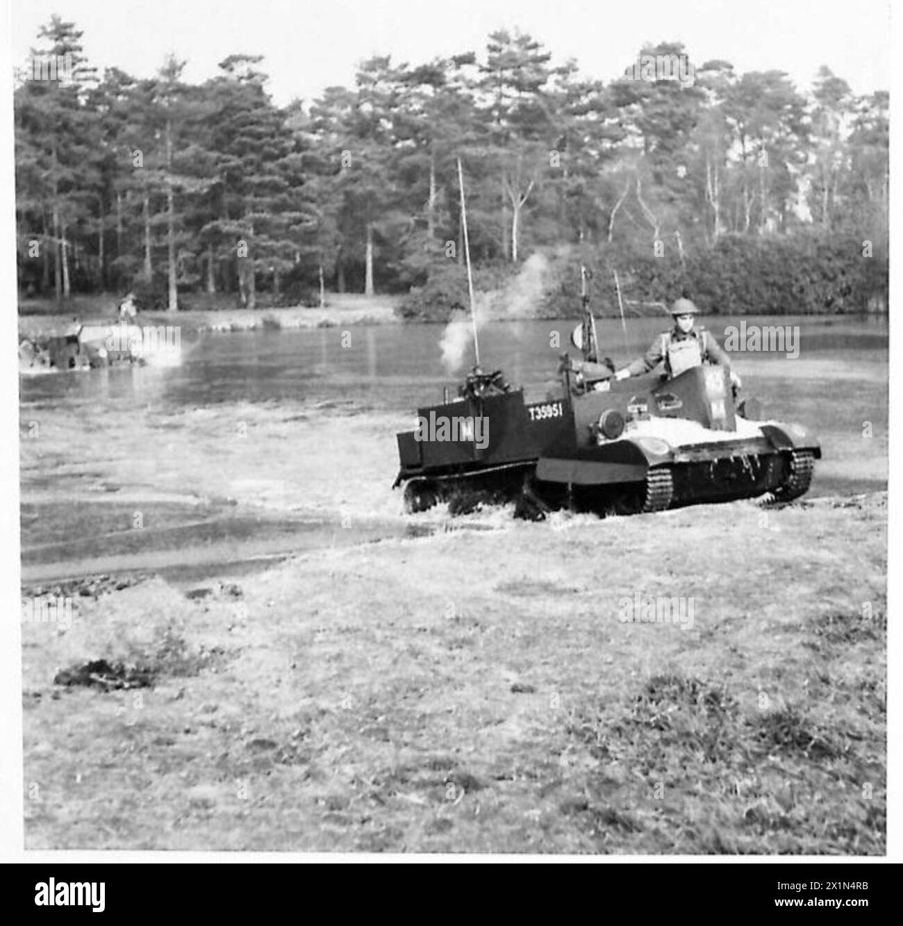 Driving through water Cut Out Stock Images & Pictures - Alamy