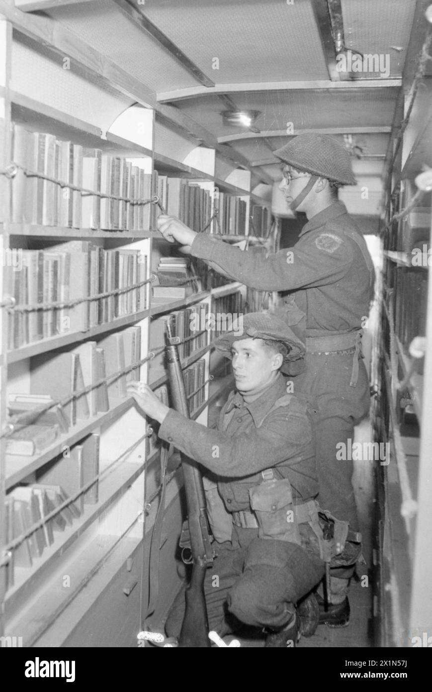 Privates Winston Williamson and Leonard Keeling of the 43rd Division ...