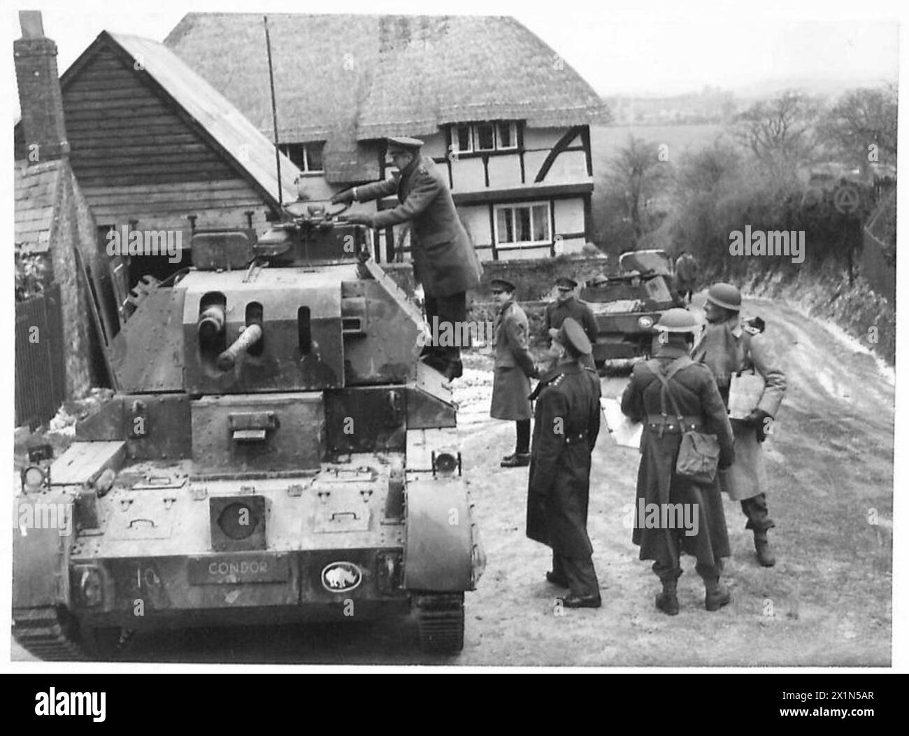 British army troops move Cut Out Stock Images & Pictures - Alamy