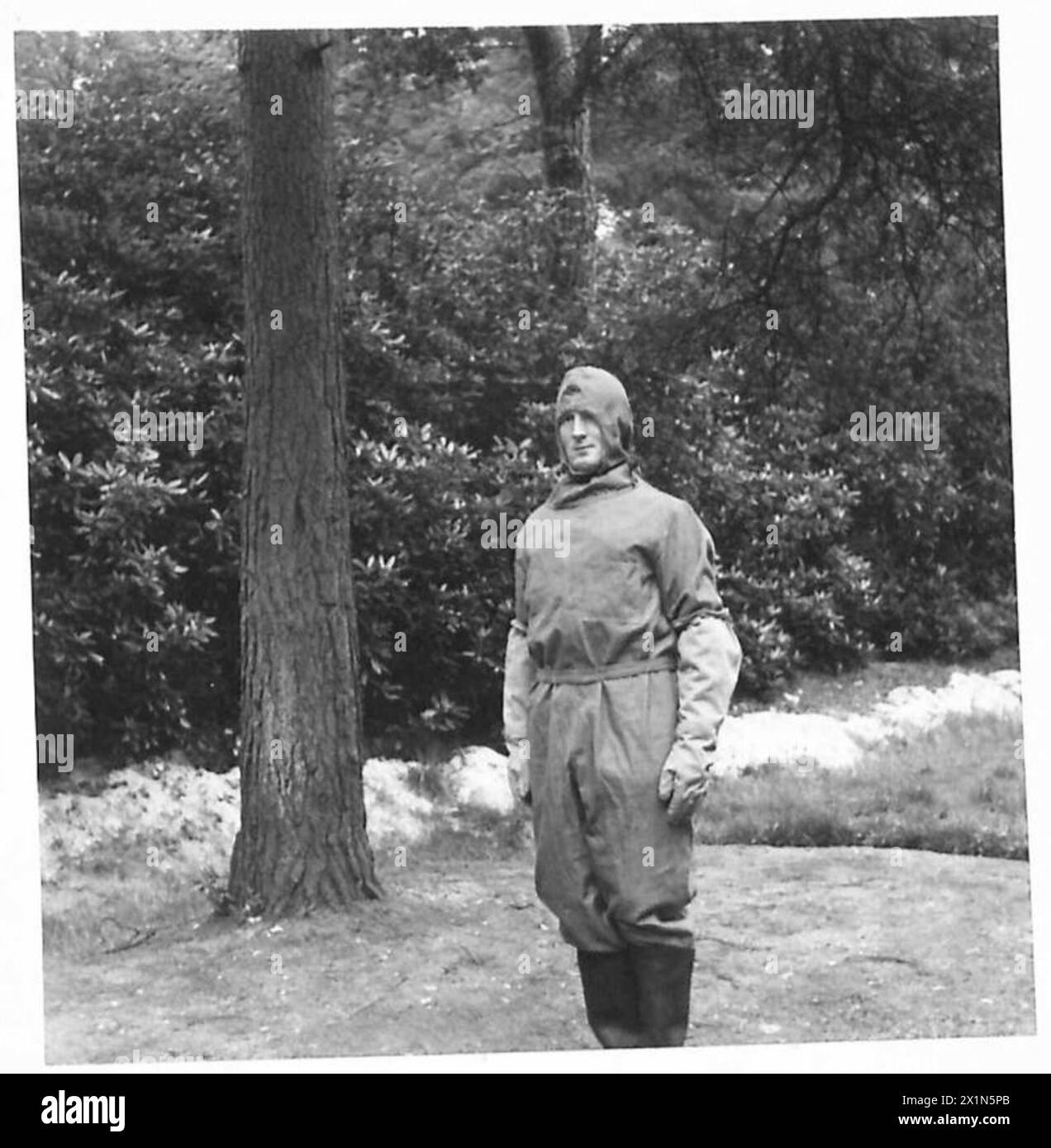 The Army School of Hygiene displays ante-louse clothing used for ...